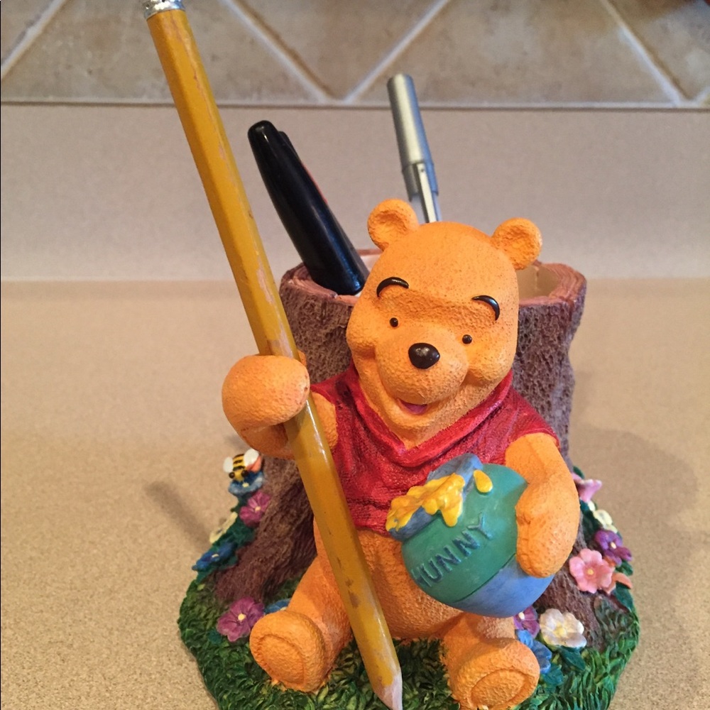 Vintage Winnie The Pooh Pencil/Pen Holder - Gem